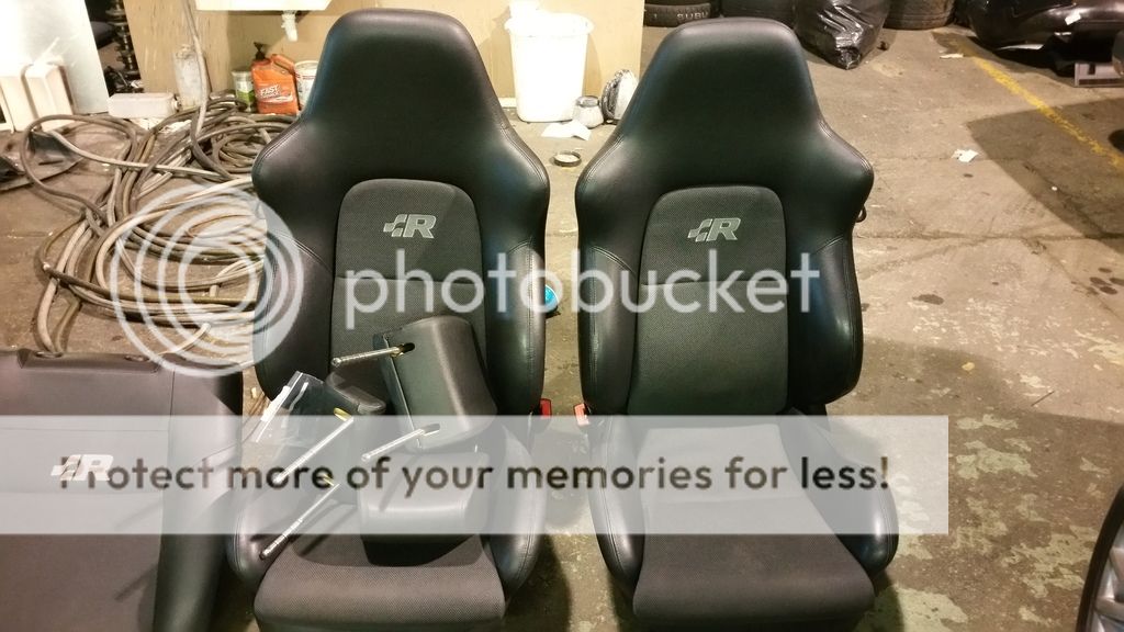 Fs: Full seat of r32 cloth seats and a r32 steering wheel | VW Vortex ...